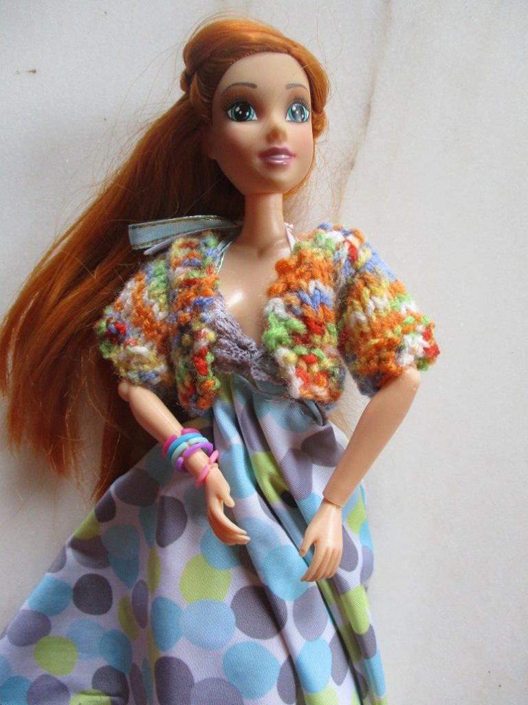 gilet court pour lili Barbie - les lubies de lili Barbie